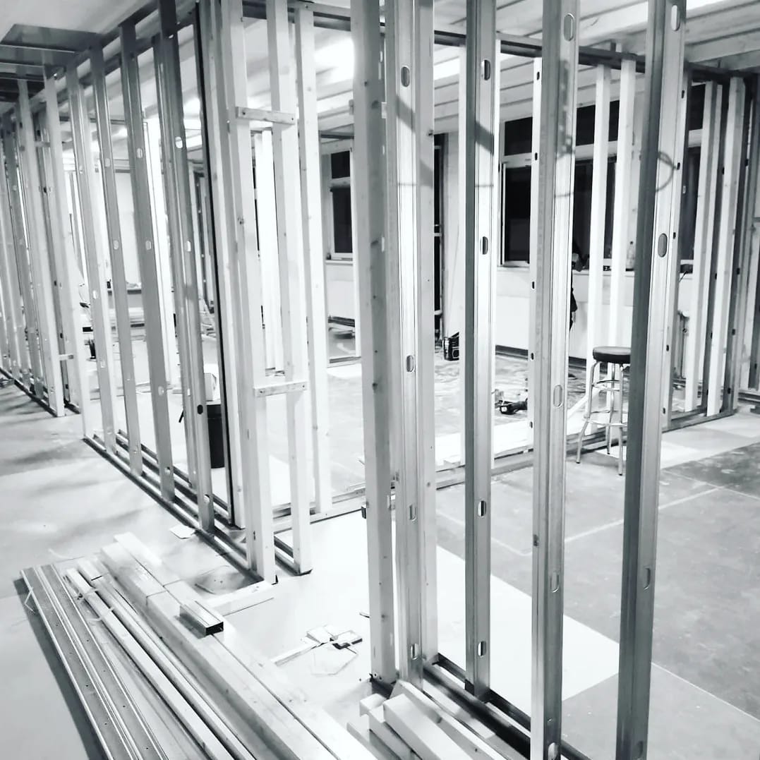 Should I Build Non-Parallel Walls in My Studio?